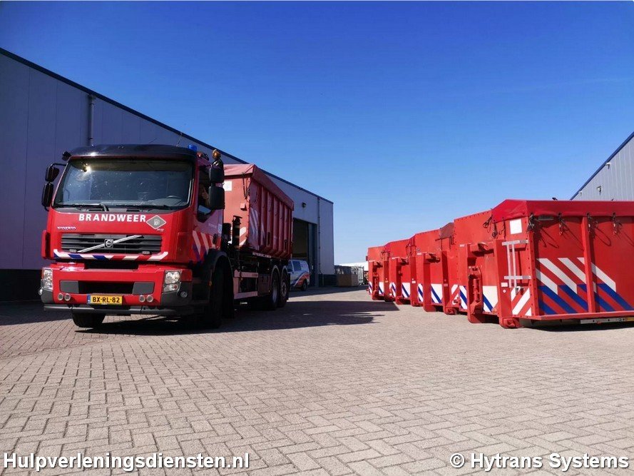 Donatie grootwatertransport systemen voor de Oekraïne door Hytrans ...